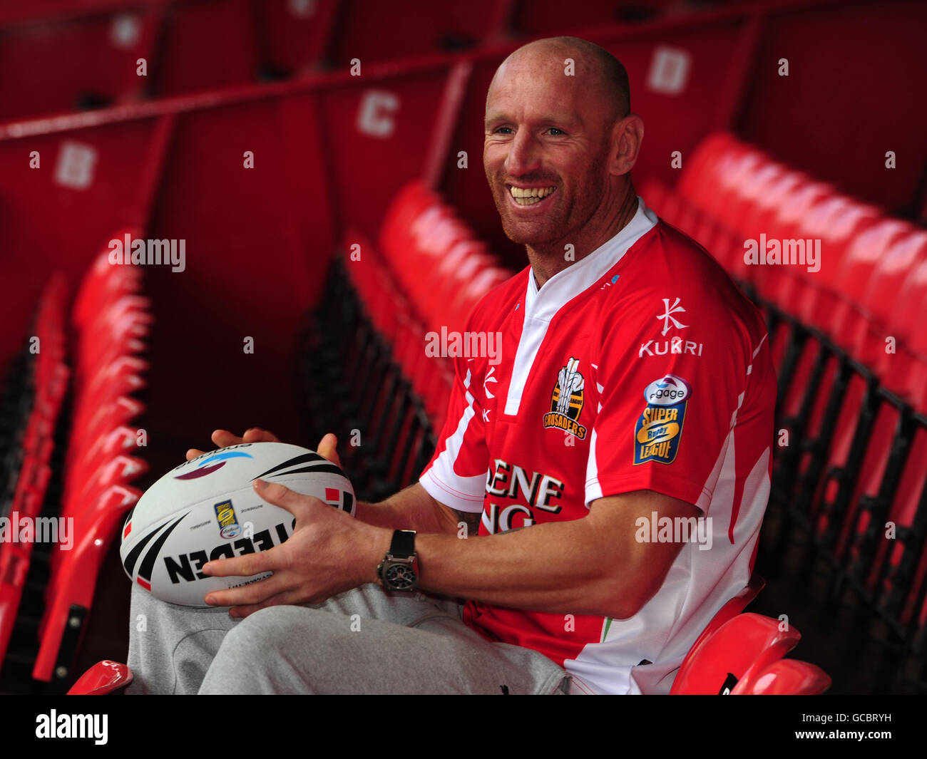 Celtic Crusaders new signing Gareth Thomas smiles as he poses for ...