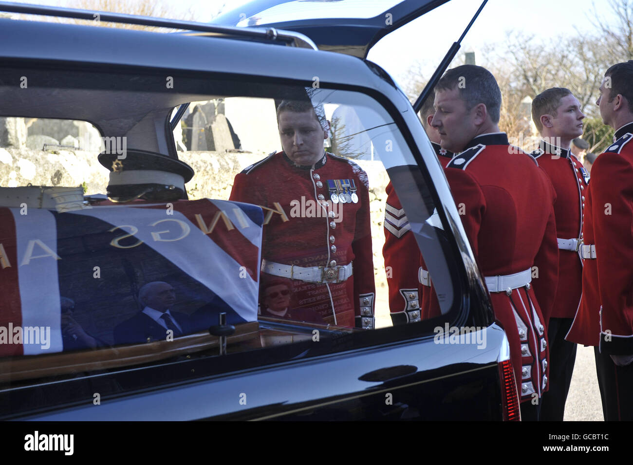 Lance Corporal Darren Hicks funeral Stock Photo - Alamy