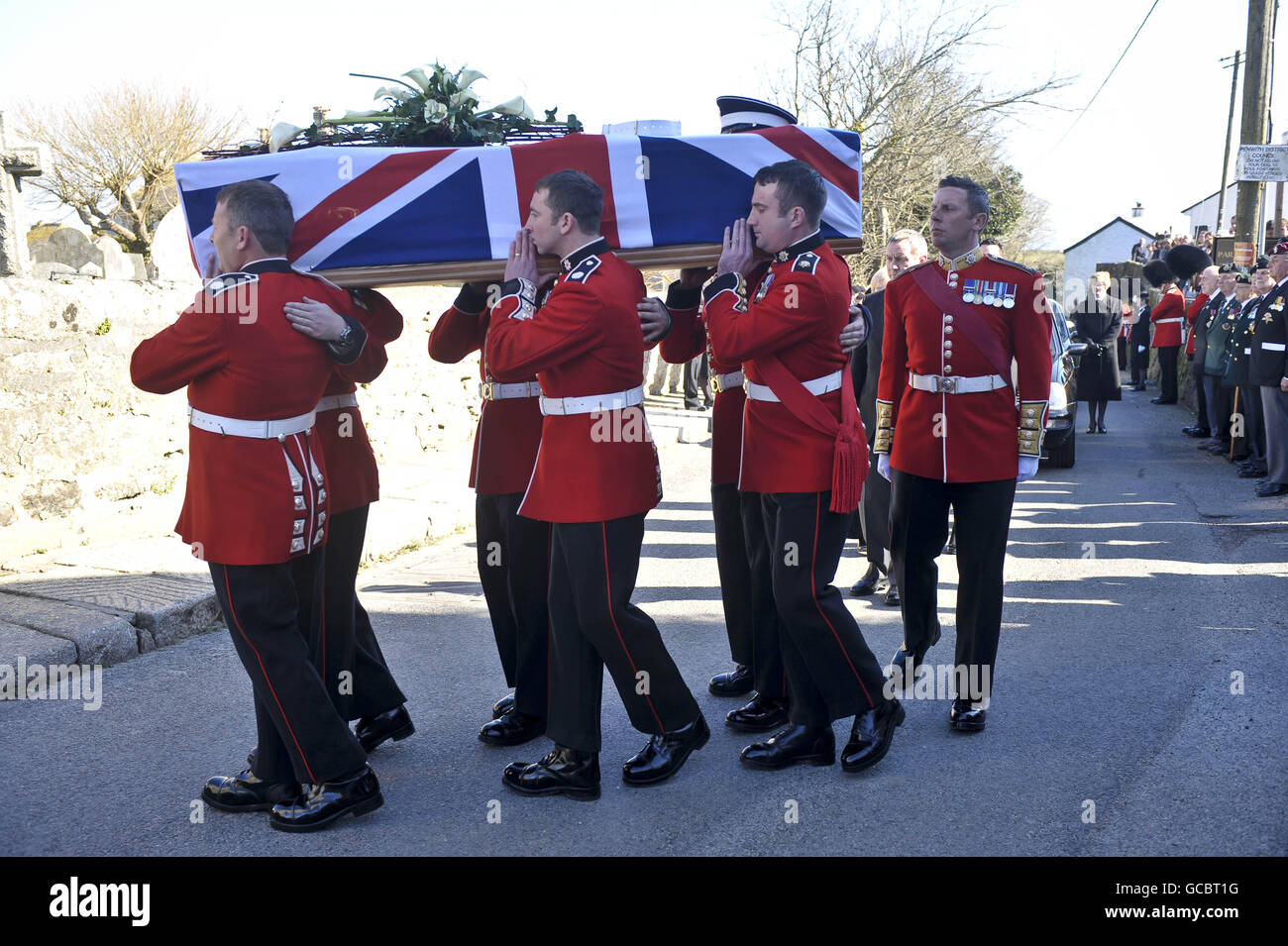 Lance Corporal Darren Hicks funeral Stock Photo - Alamy