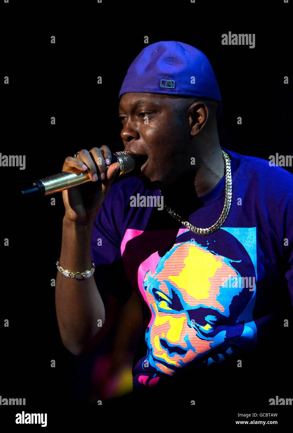 Manchester please note hi-res stock photography and images - Alamy