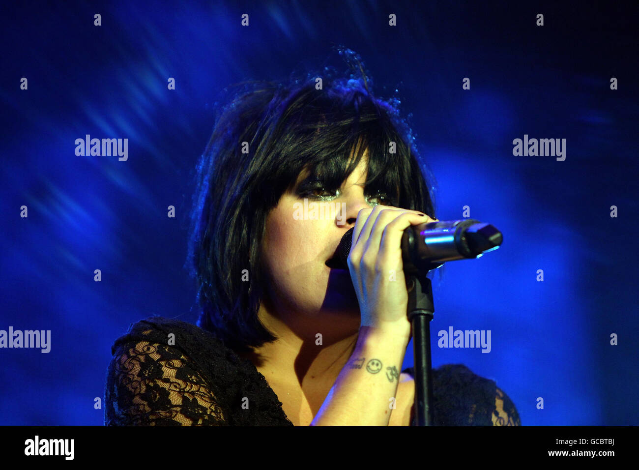 Manchester Please Note High Resolution Stock Photography and Images - Alamy