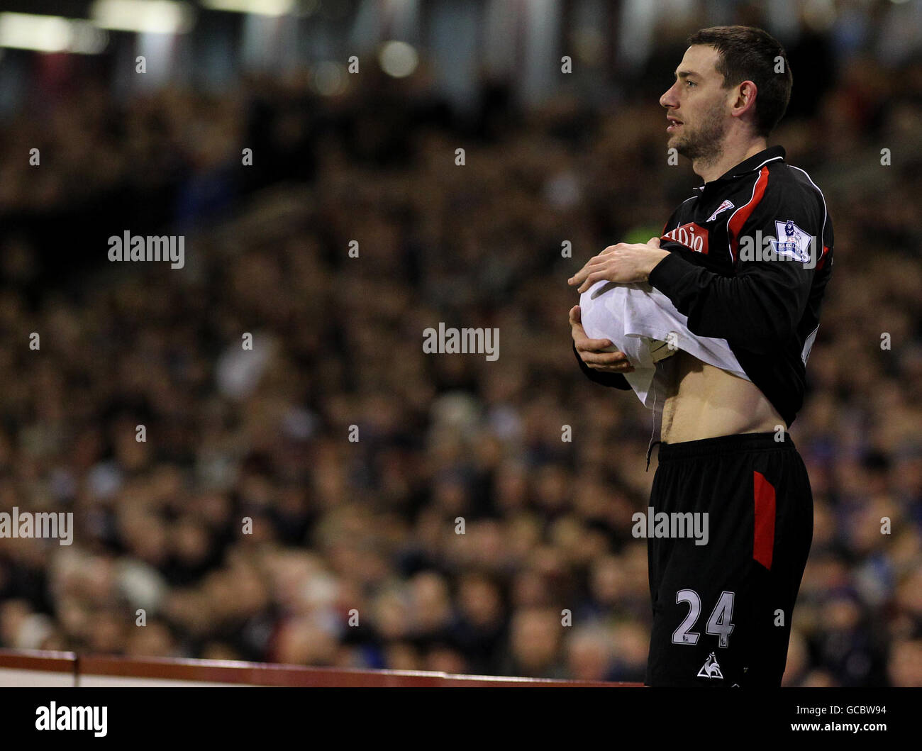 Stoke citys rory delap prepares to take a throw in hi-res stock ...