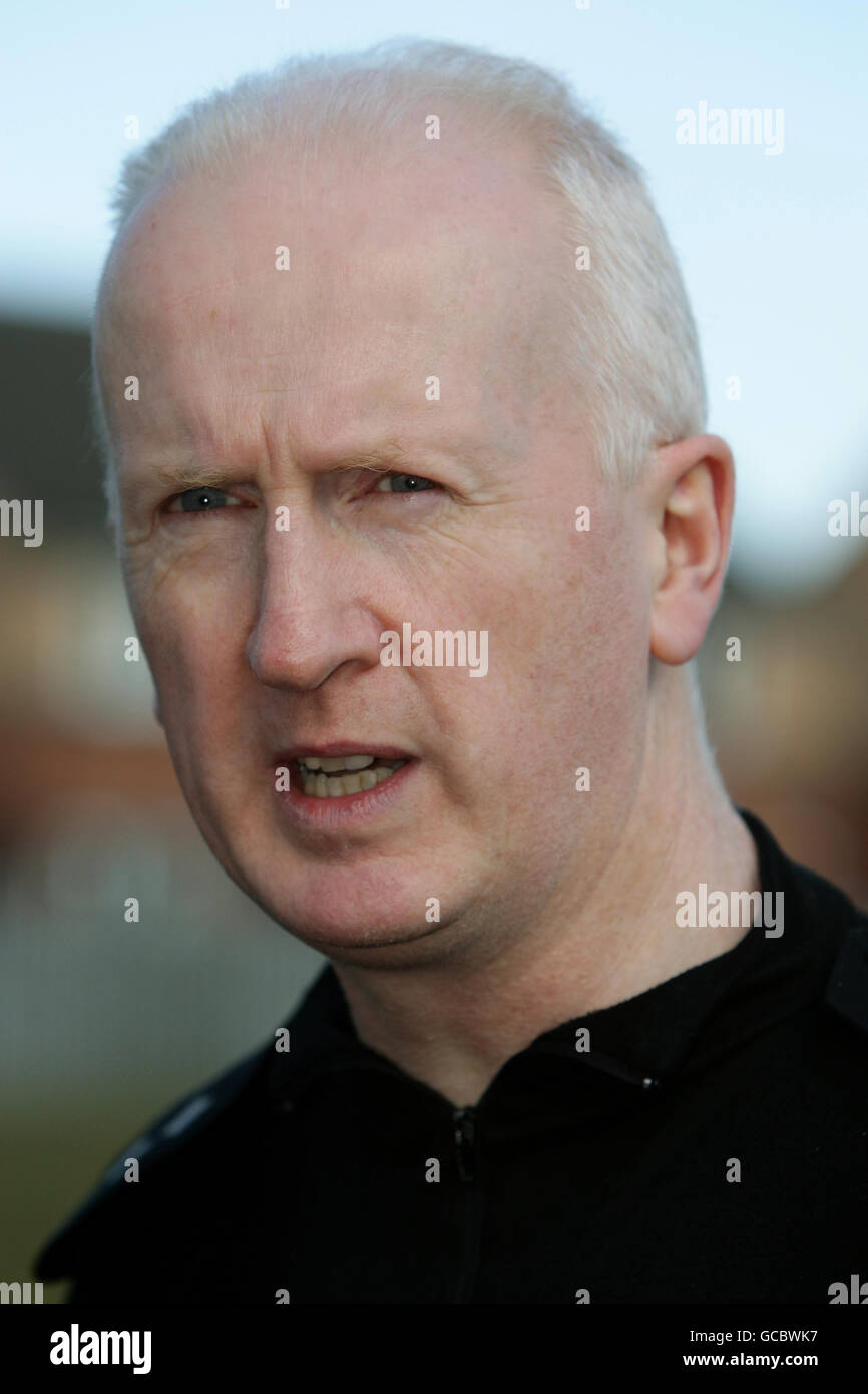 Hattersley station hi-res stock photography and images - Alamy