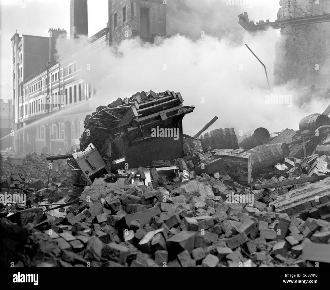 Glasgow fire engine hi-res stock photography and images - Alamy