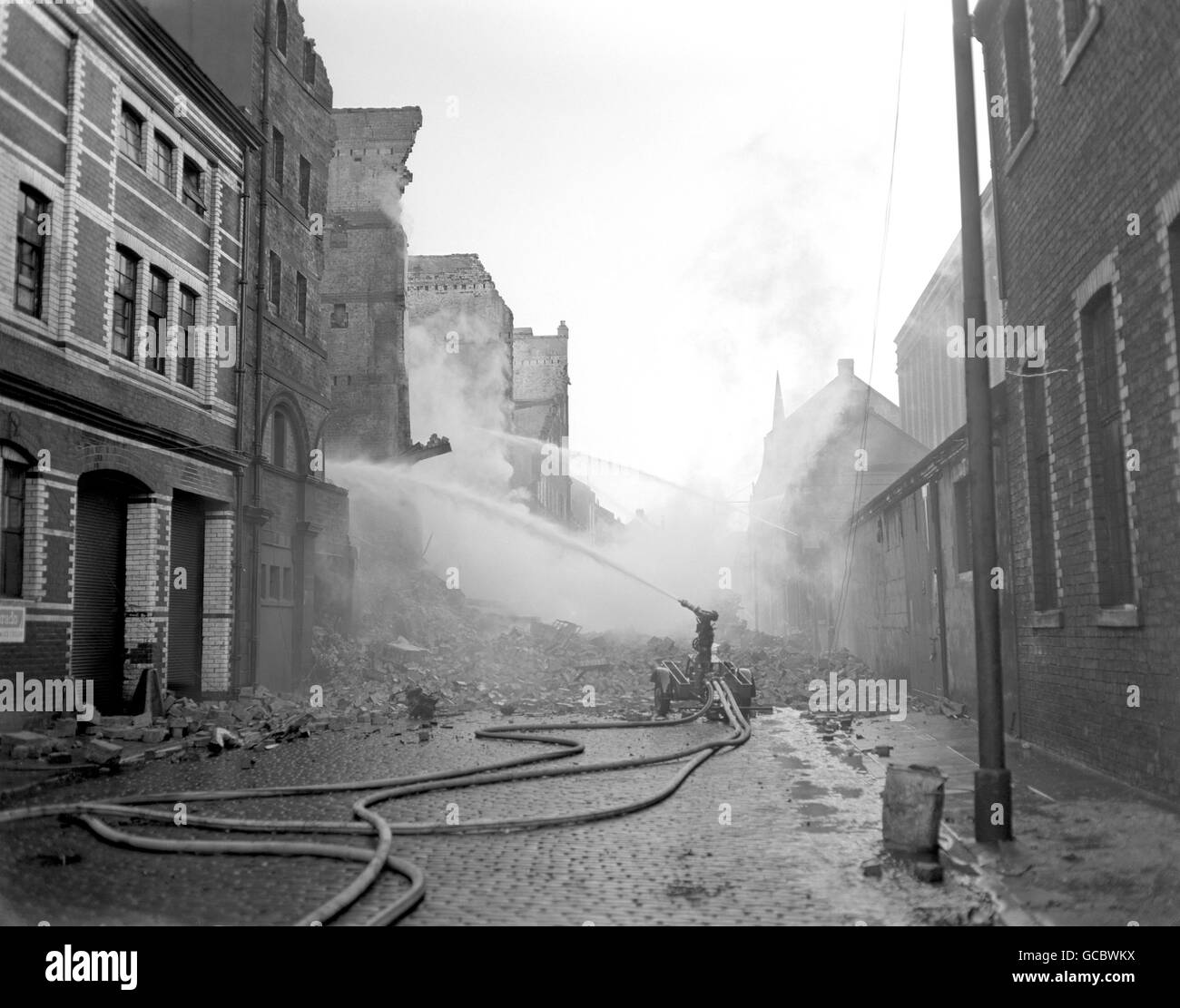 Disasters and Accidents - Cheapside Street Whisky Bond Fire - Glasgow ...