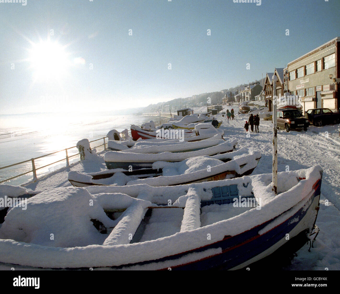 Weather - Winter Snowfall - Filey - 1995 Stock Photo - Alamy
