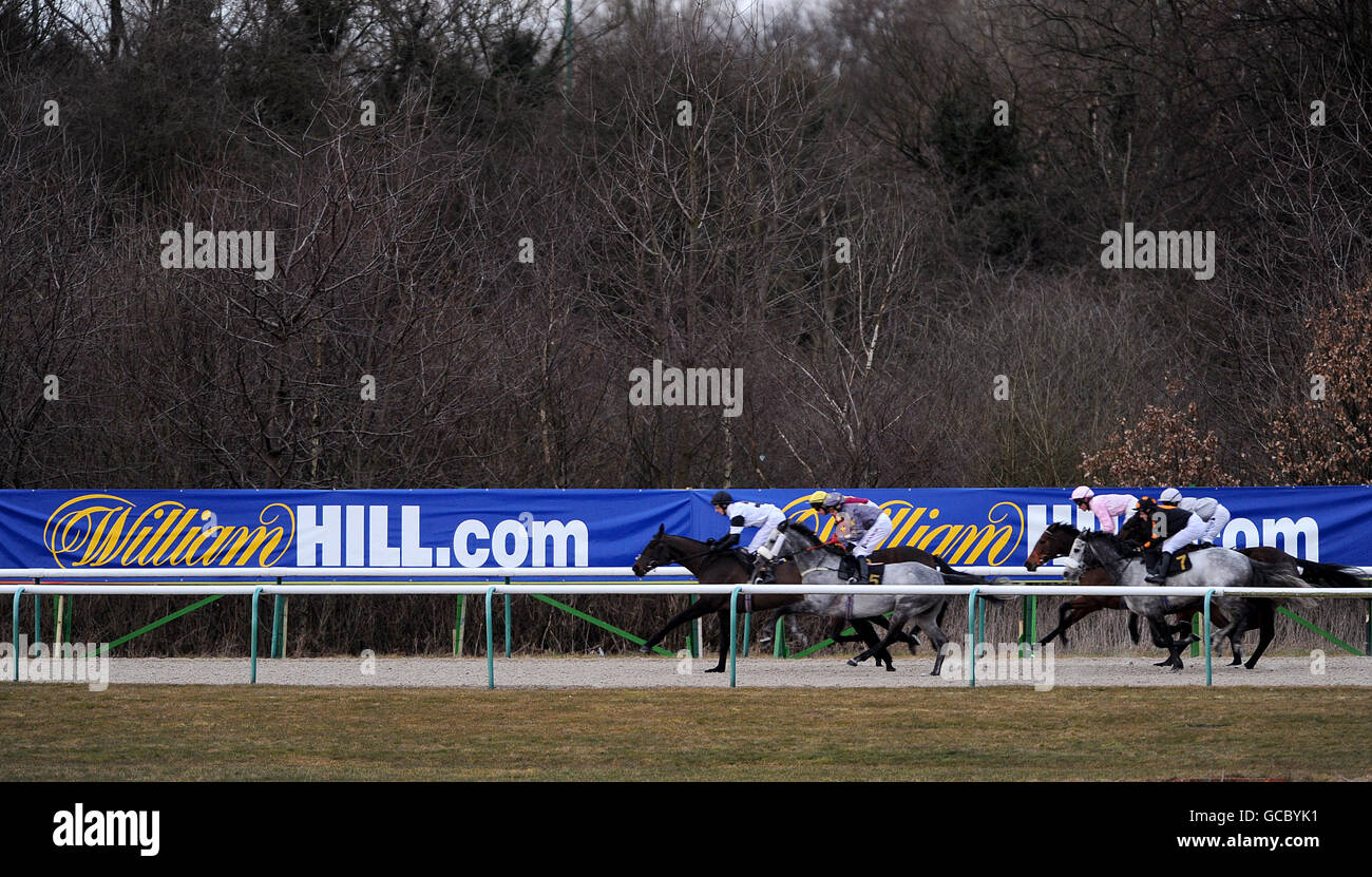Horse racing races com william hill branding signage sponsor board hi ...