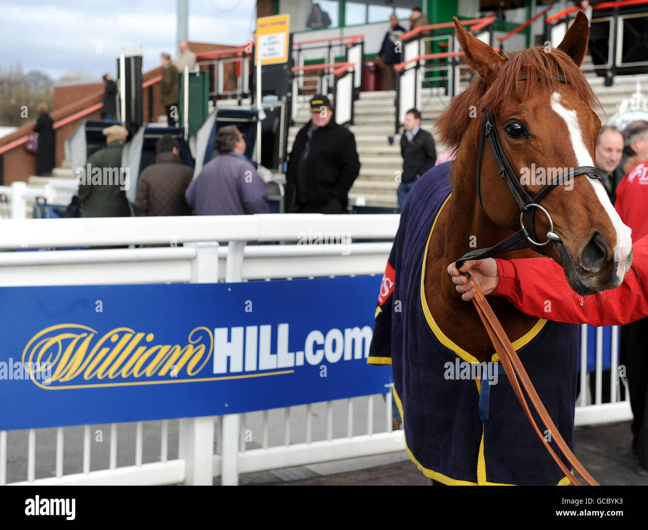 Horse racing races com william hill branding signage sponsor board hi ...