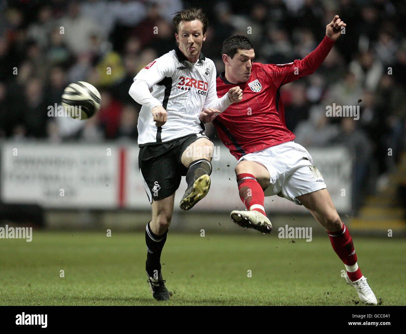 Football gun datacoapplies hi-res stock photography and images - Alamy