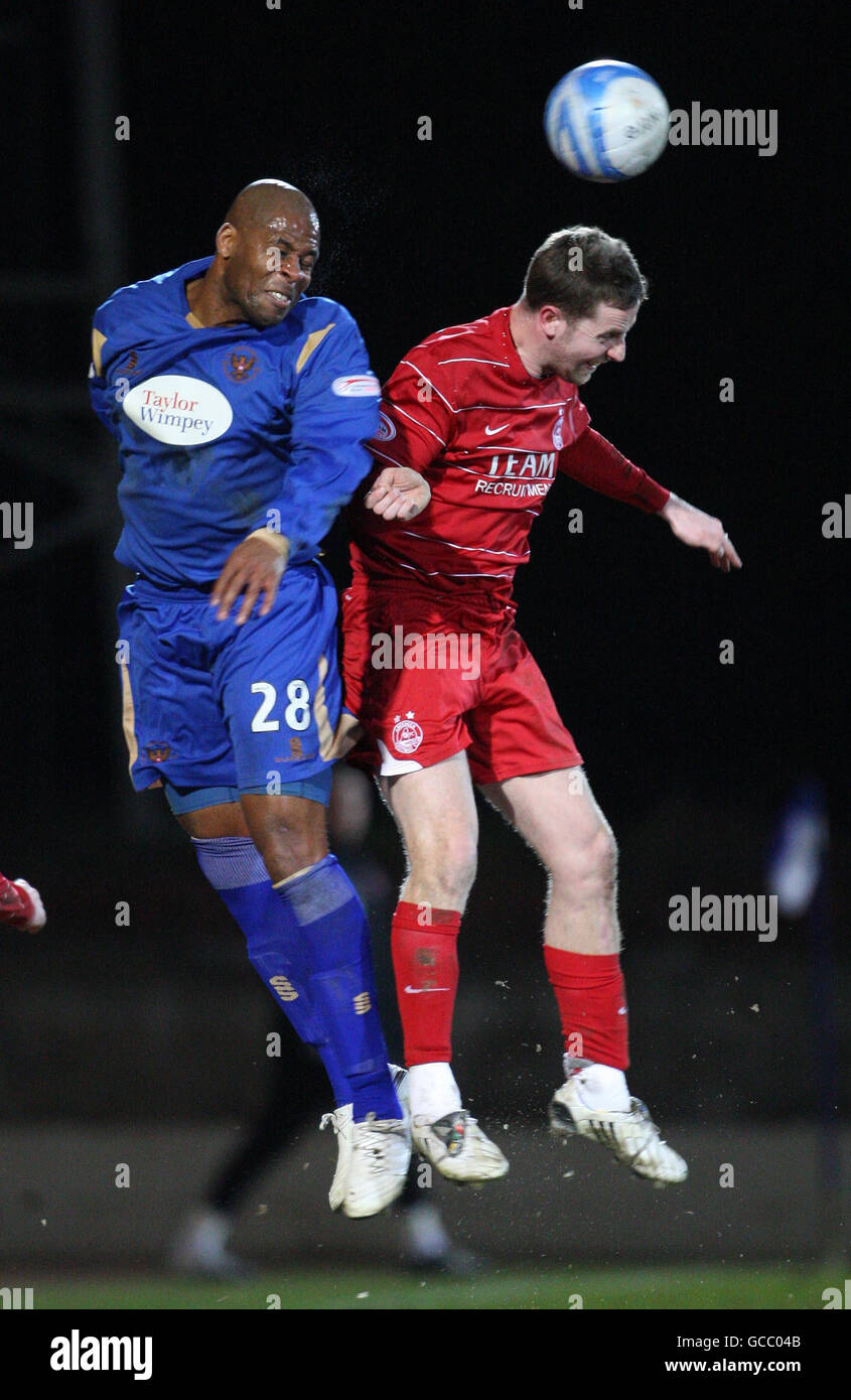 Aberdeen's Steven MacLean and St Johnstone's Michael Duberry battle for ...