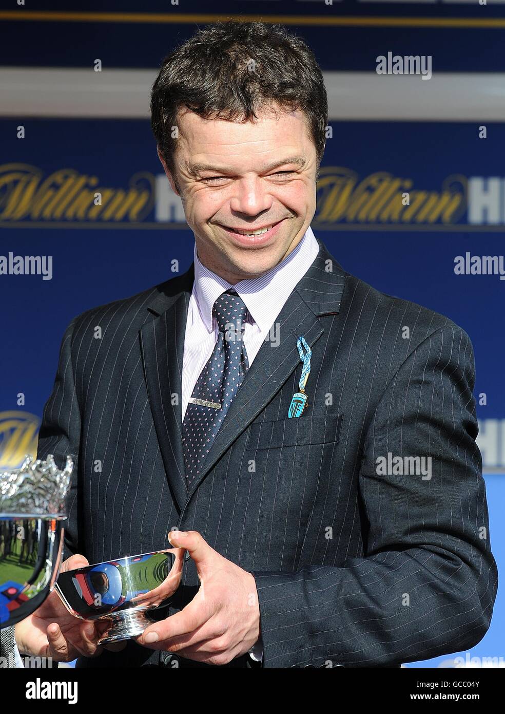 James moffatt trainer hi-res stock photography and images - Alamy
