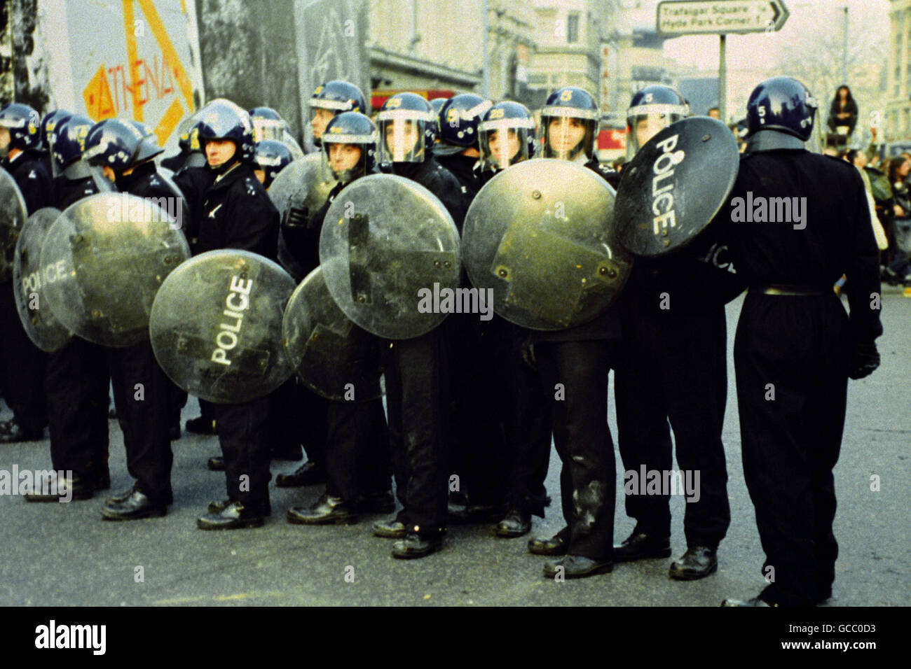 Police in full riot gear on the streets of London amid the rioting that ...