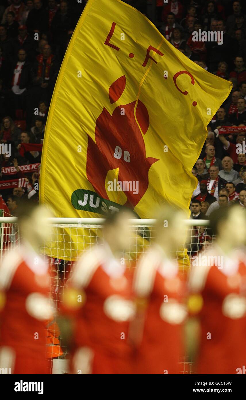 Liverpool fans in full hi-res stock photography and images - Alamy