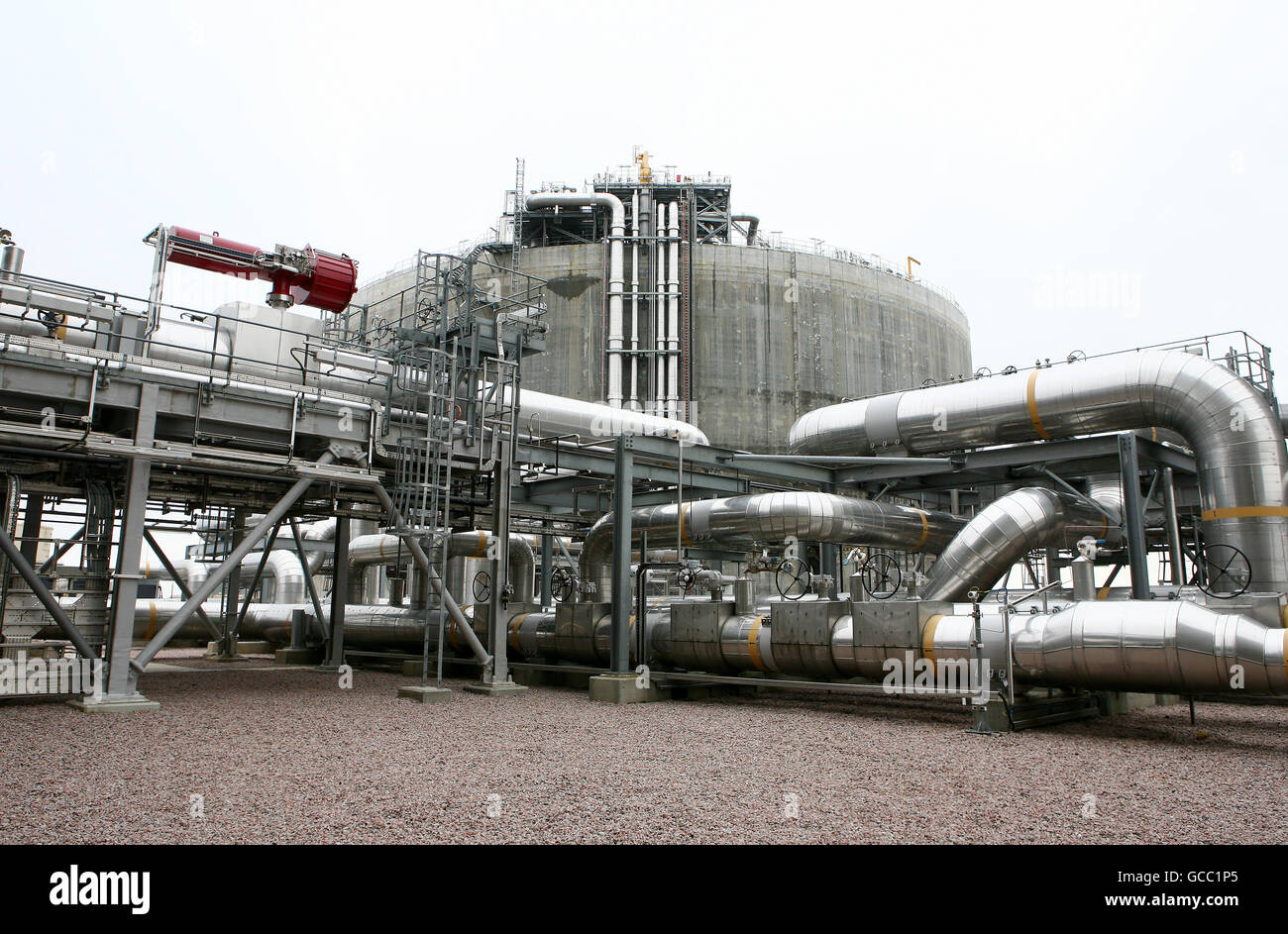 Stock of National Grid Grain LNG site Stock Photo - Alamy