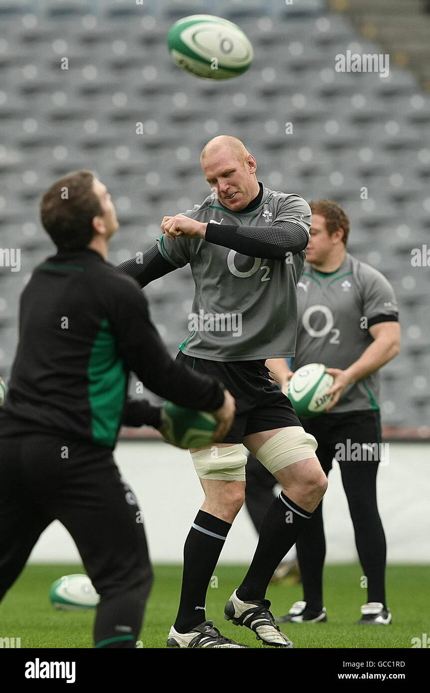 Paul oconnell captains run croke park hi-res stock photography and ...