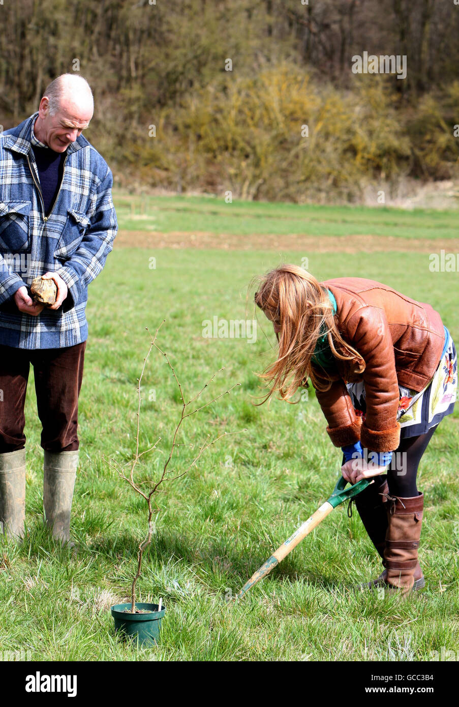 Princess Beatrice of York, plants a hazel tree sapling alongside John ...