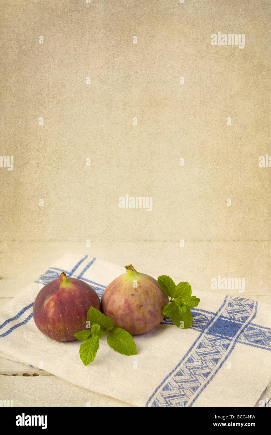 Vintage fig still life hi-res stock photography and images - Alamy