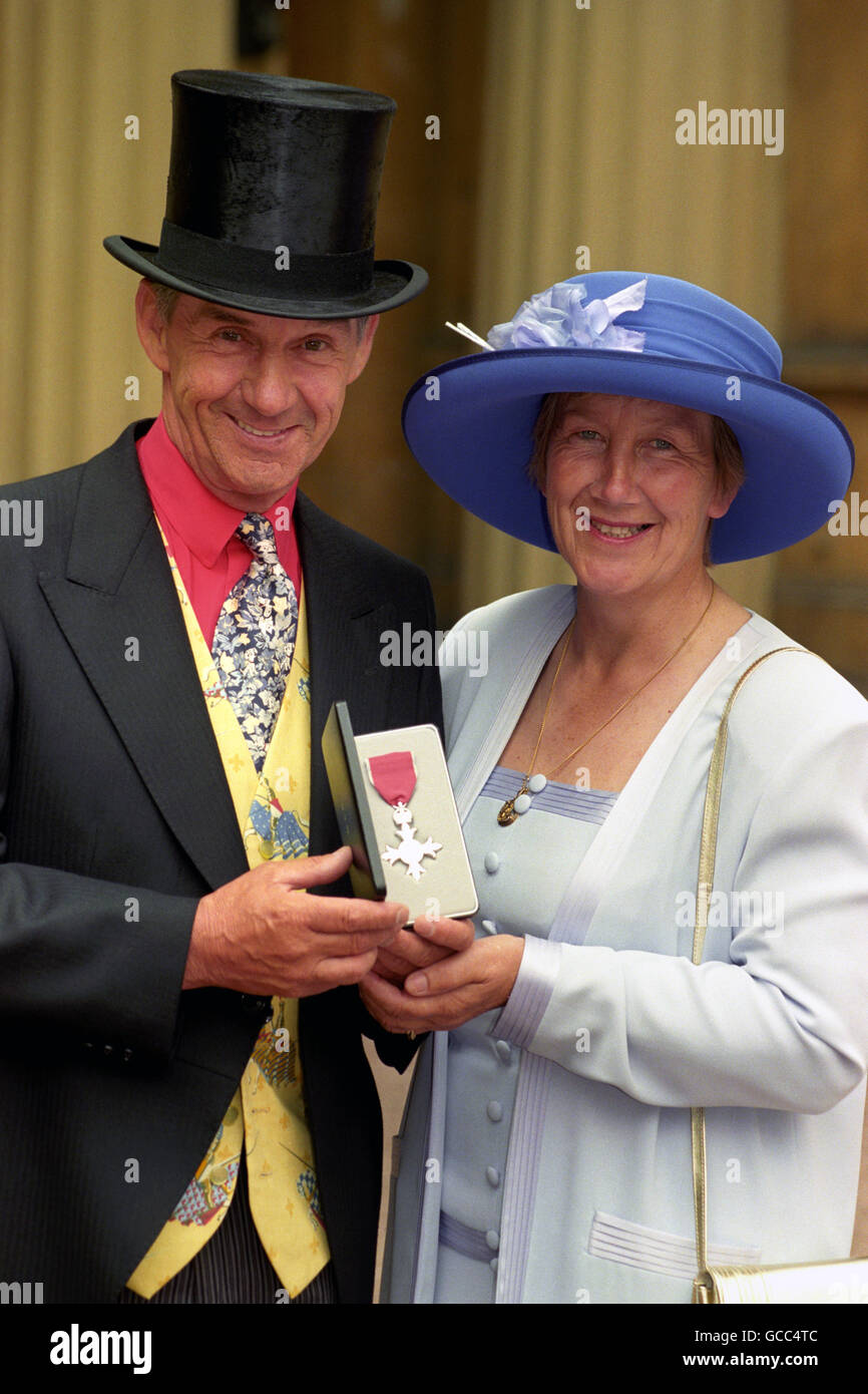 Jack berry mbe hi-res stock photography and images - Alamy