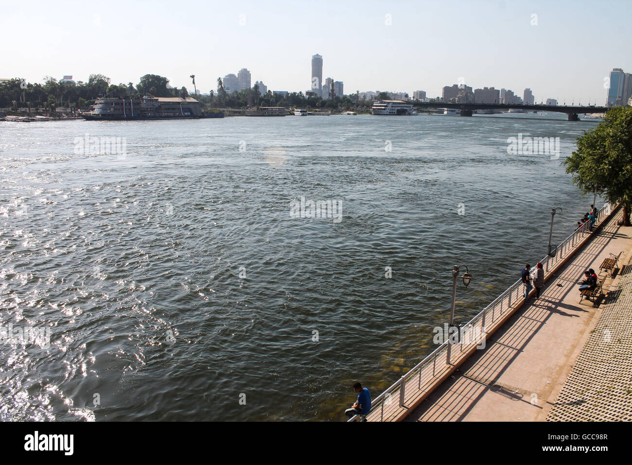 The qasr al nil bridge hi-res stock photography and images - Alamy