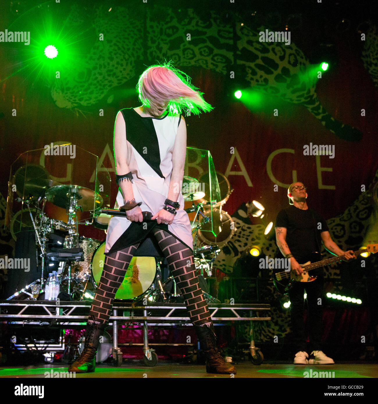 Shirley manson hi-res stock photography and images - Alamy