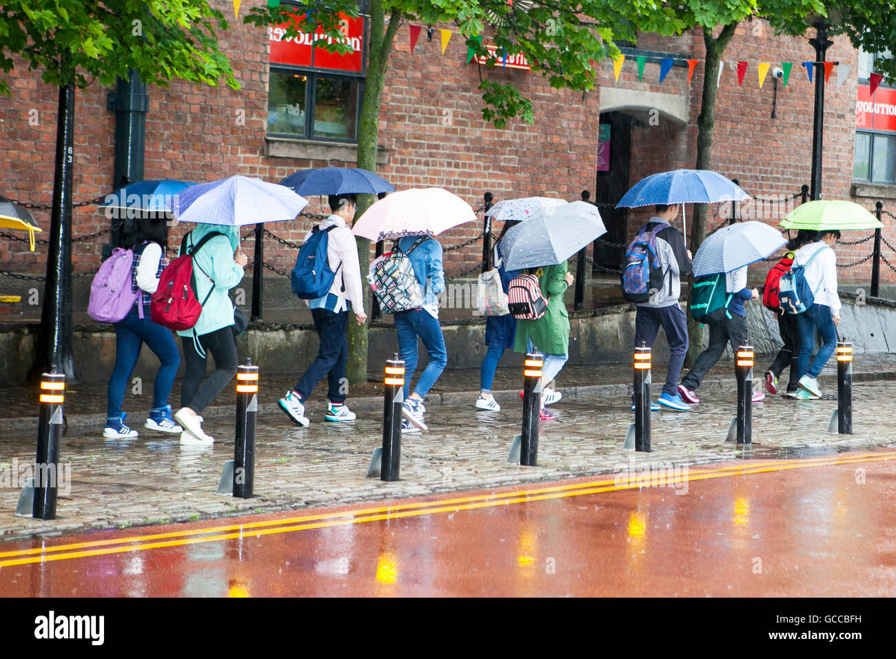 Students covering up sign hi-res stock photography and images - Alamy