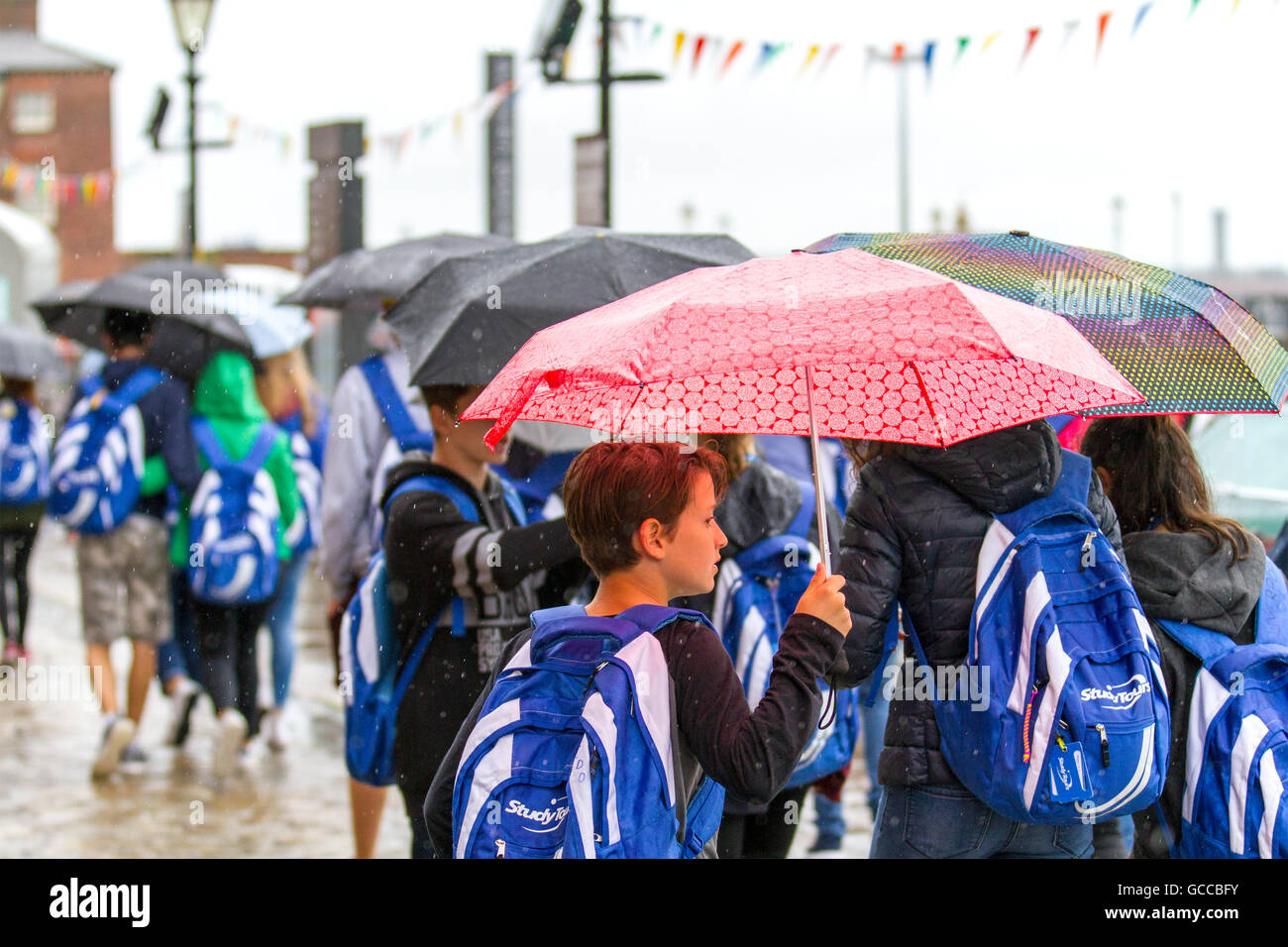 Students covering up sign hi-res stock photography and images - Alamy