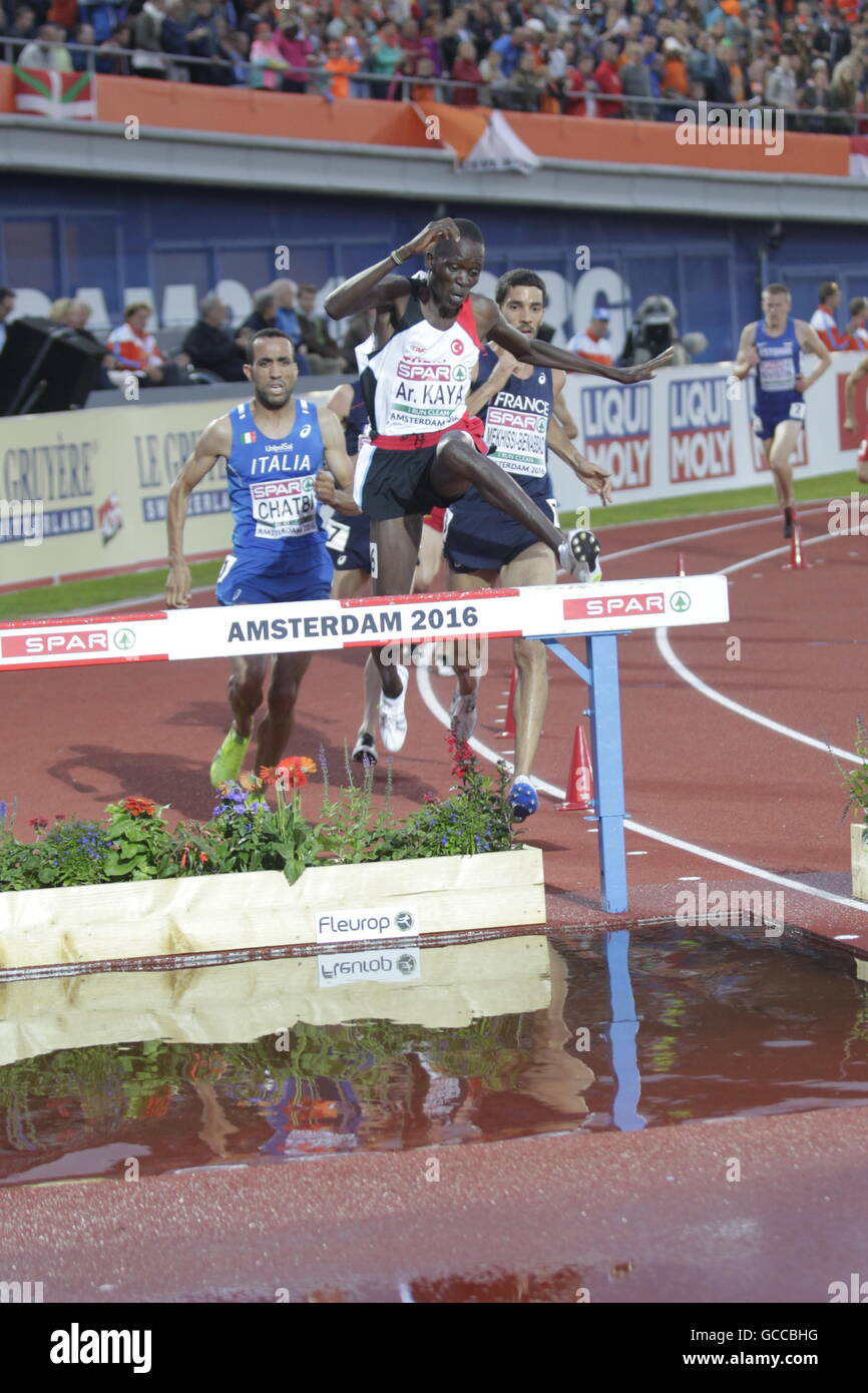 3000m steeplechase men hi-res stock photography and images - Alamy