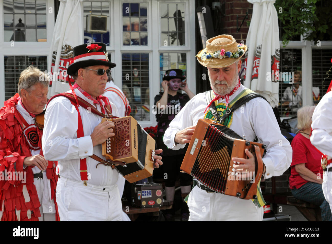 Ewell, Epsom, Surrey, England, UK. 9th July 2016. Musician performing ...