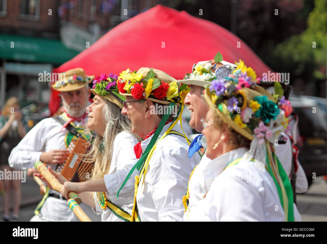 English dance hi-res stock photography and images - Alamy