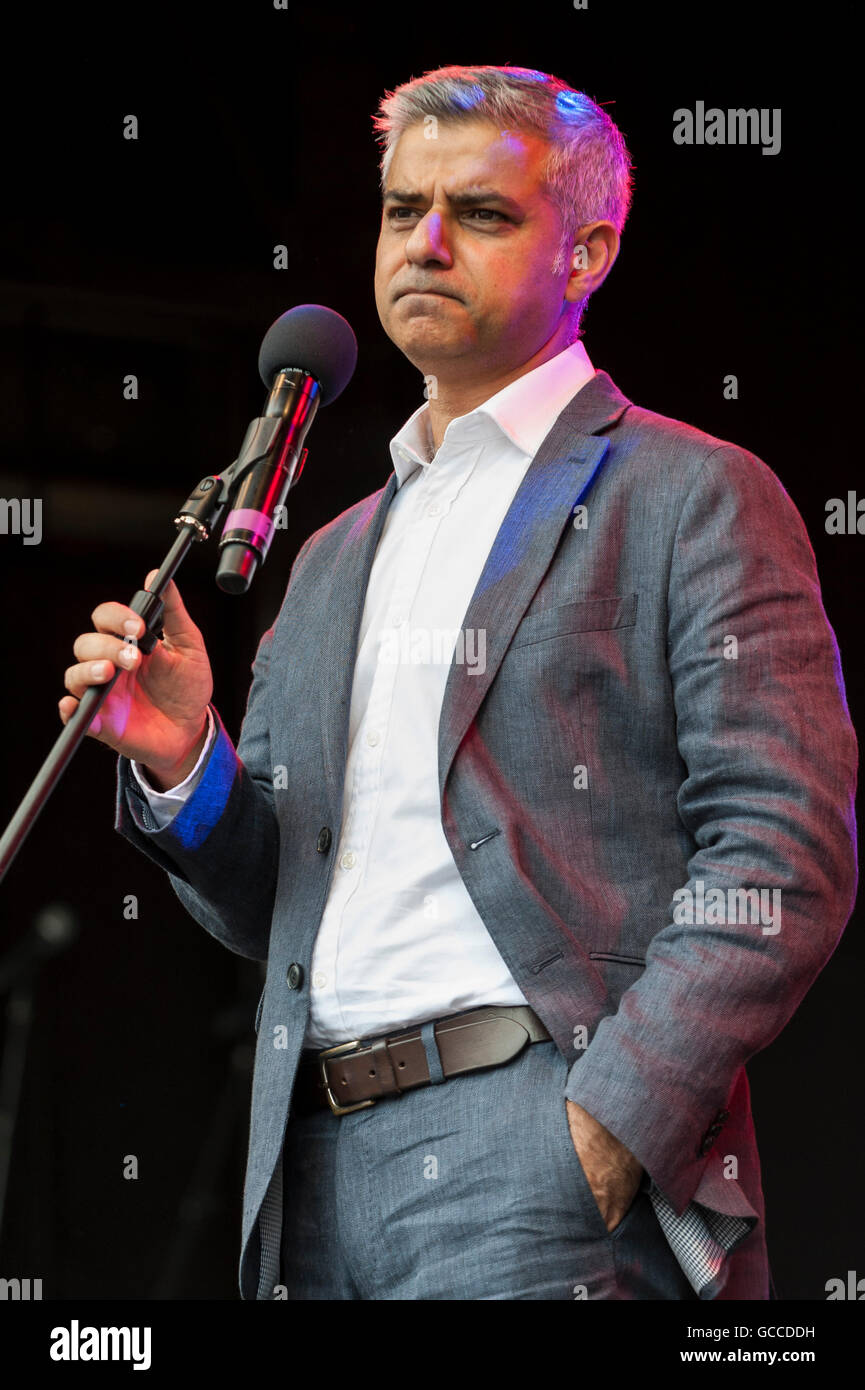 Muslim mayor hi-res stock photography and images - Alamy