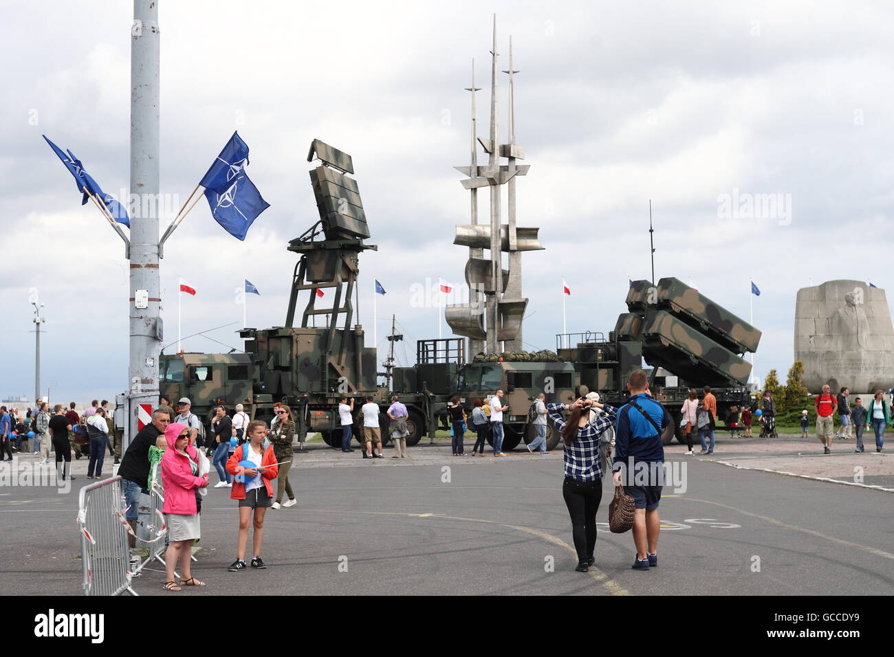 Military radars hi-res stock photography and images - Alamy