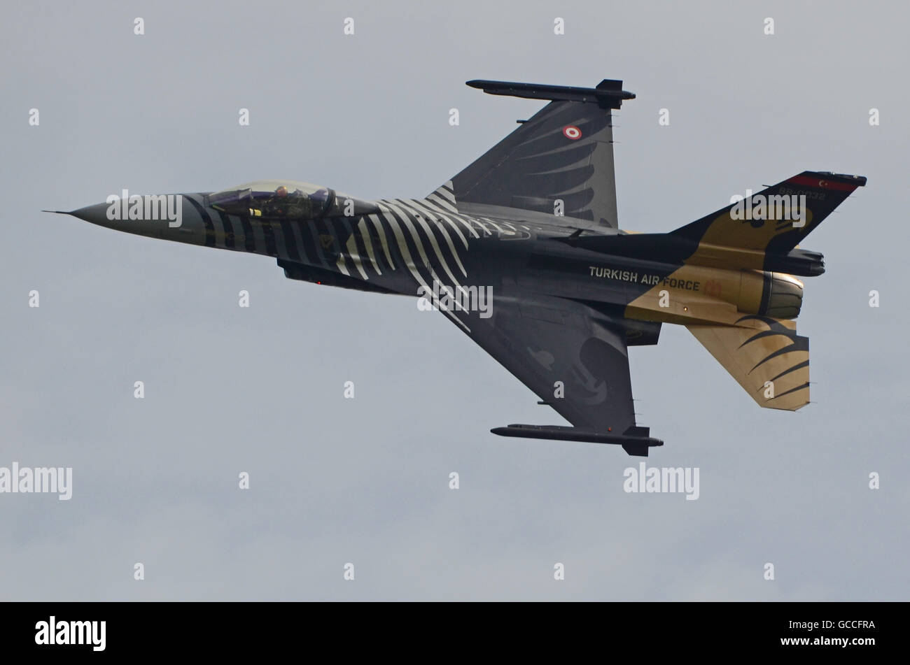 Solo turk f 16 hi-res stock photography and images - Alamy