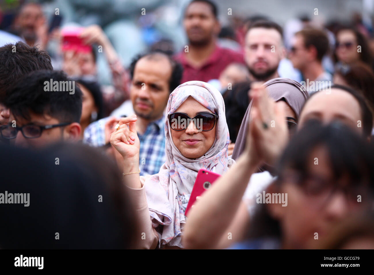Muslim london hi-res stock photography and images - Alamy
