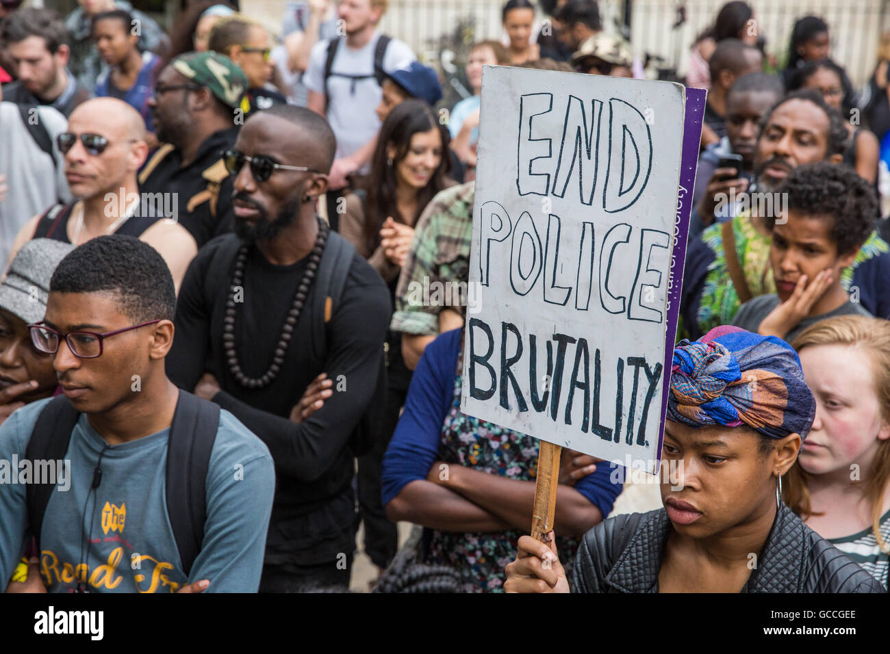 End police brutality sign hi-res stock photography and images - Alamy