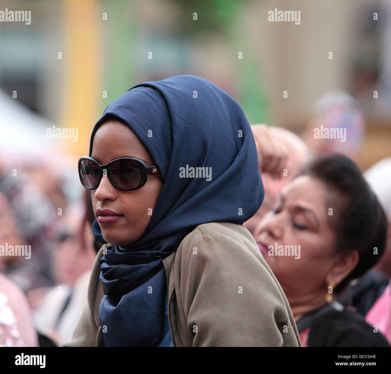London muslims eid trafalgar hi-res stock photography and images - Alamy