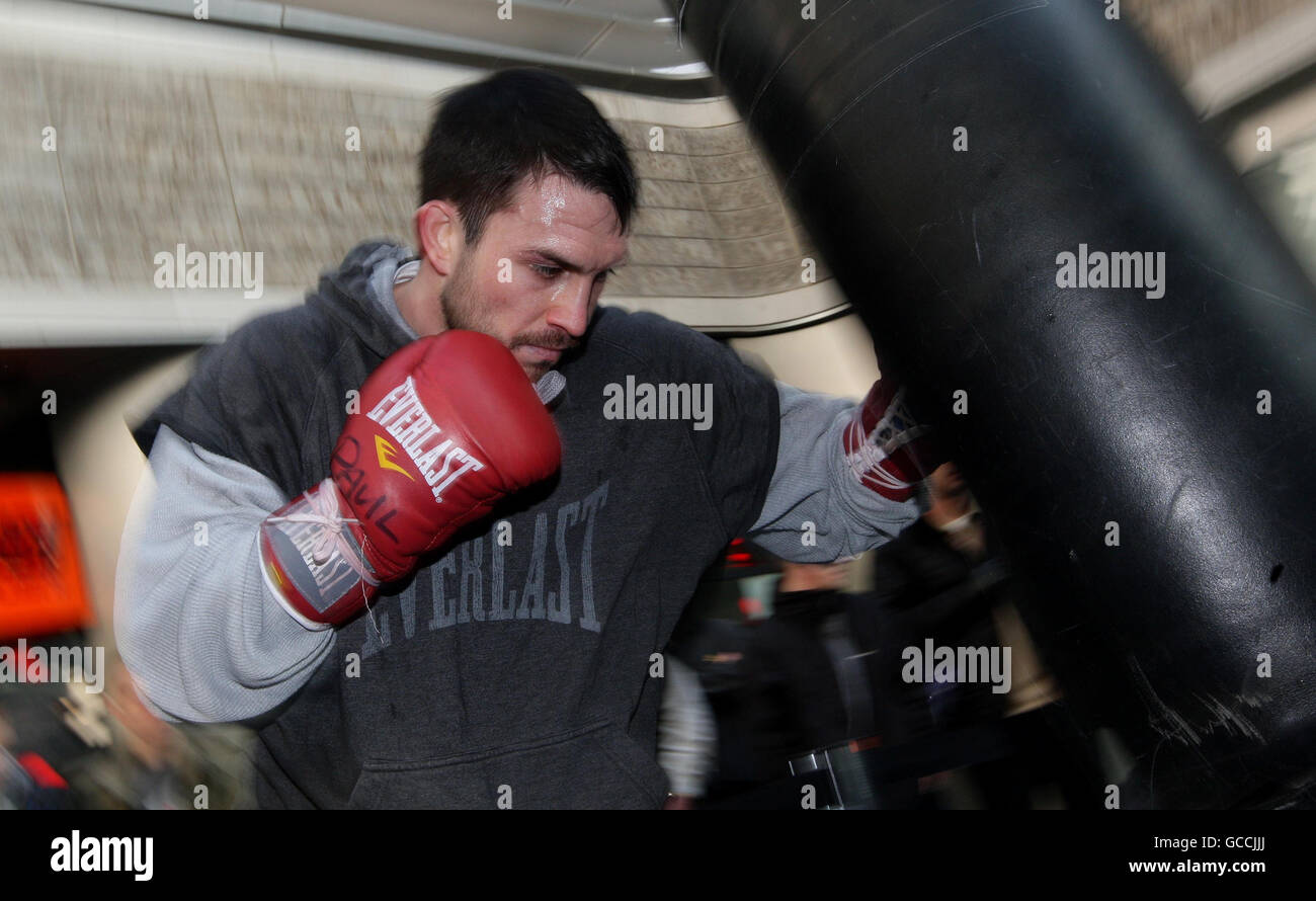Boxing - Public Work Out - Liverpool One Shopping Centre. Super ...