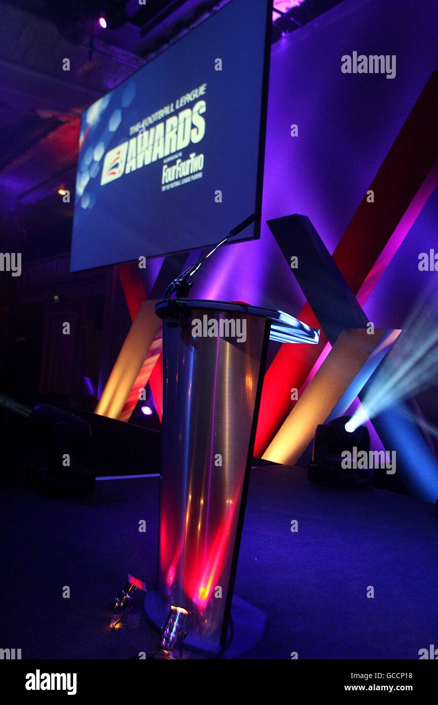 Soccer football league awards 2010 london hi-res stock photography and ...