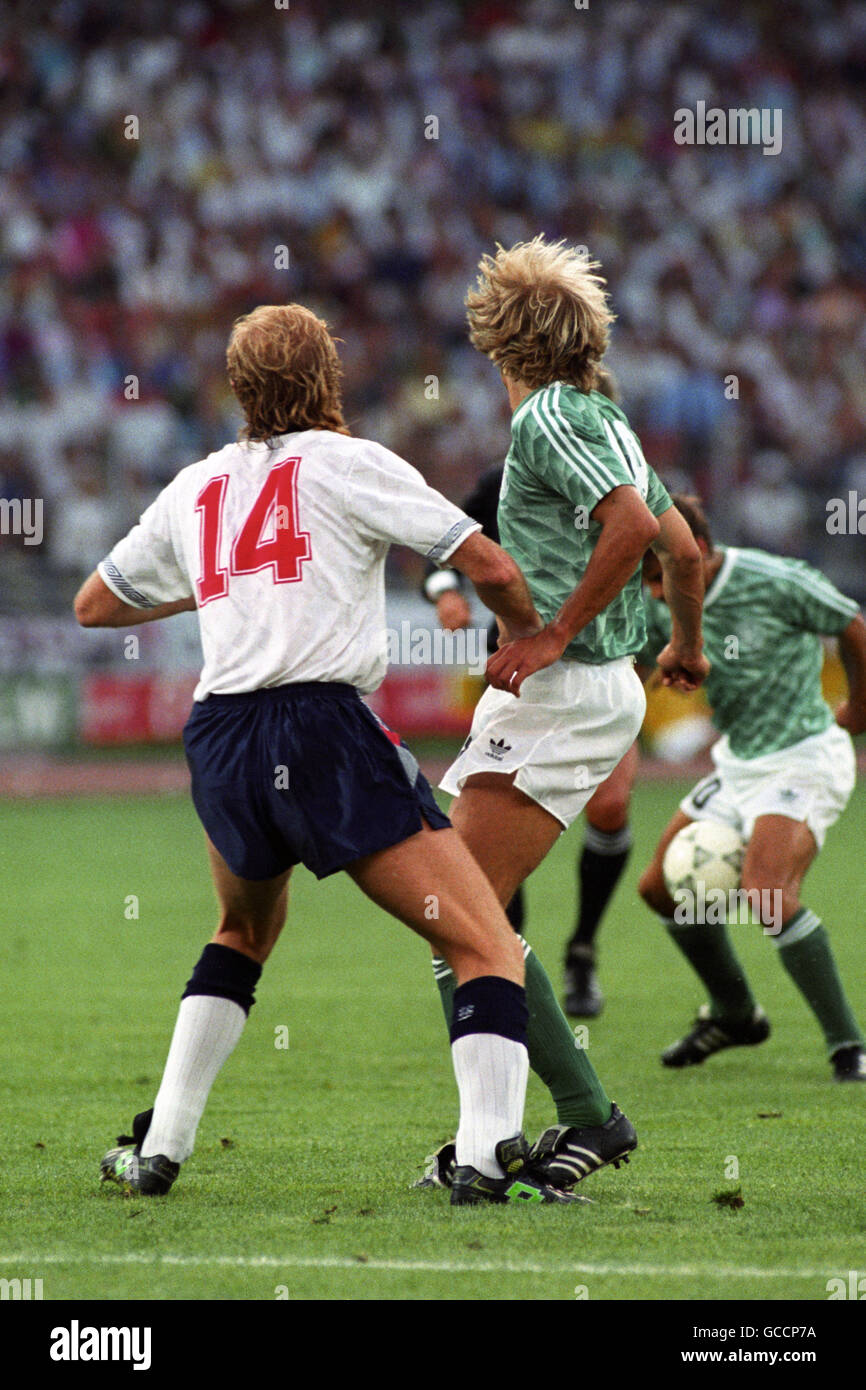 Soccer - FIFA World Cup Italia 1990 - Semi Final - West Germany v ...