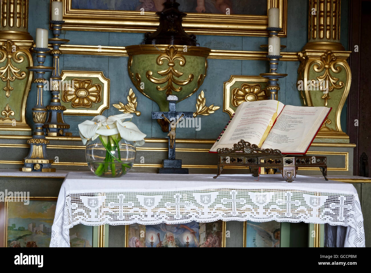 Roman missal hi-res stock photography and images - Alamy