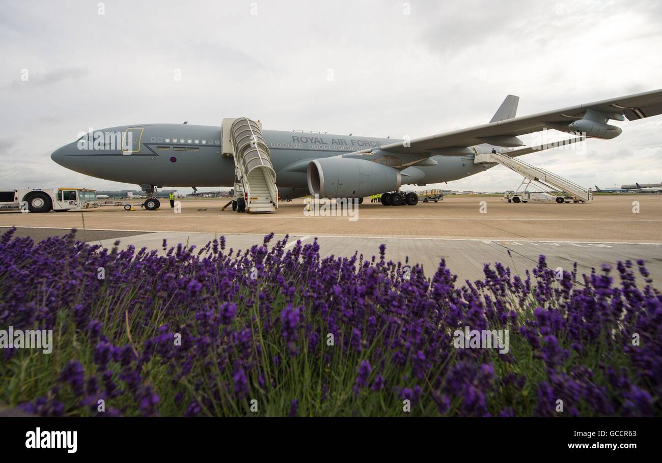 A converted raf voyager plane sits on tarmac heathrow airport hi-res ...
