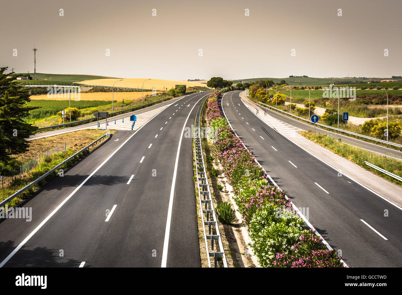 Multiple lanes hi-res stock photography and images - Alamy