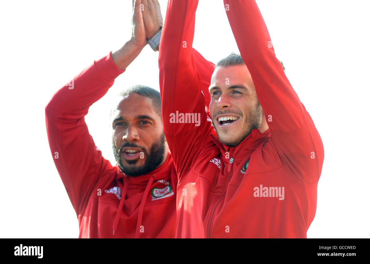 Wales' Gareth Bale and Gareth Bale and do the Icelandic clap at a ...