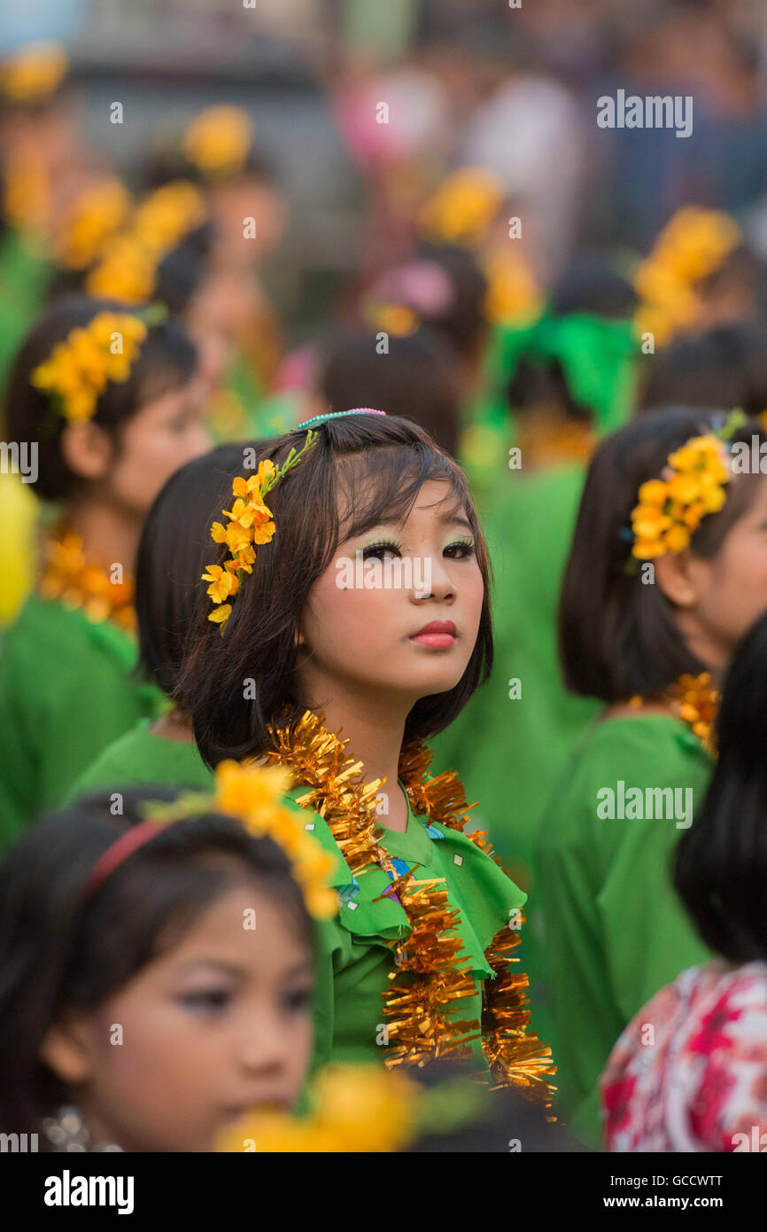 Traditional Dance Girls at the Thingyan Water Festival at the Myanmar ...