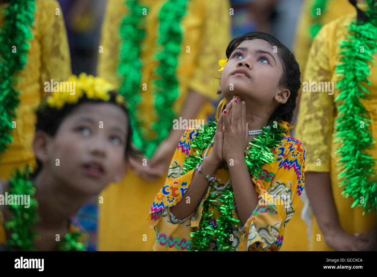 Traditional Dance Girls at the Thingyan Water Festival at the Myanmar ...