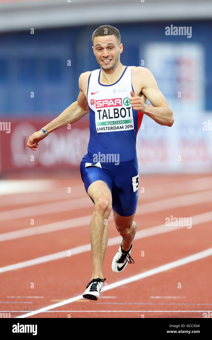 Mens 200 metre final hi-res stock photography and images - Alamy