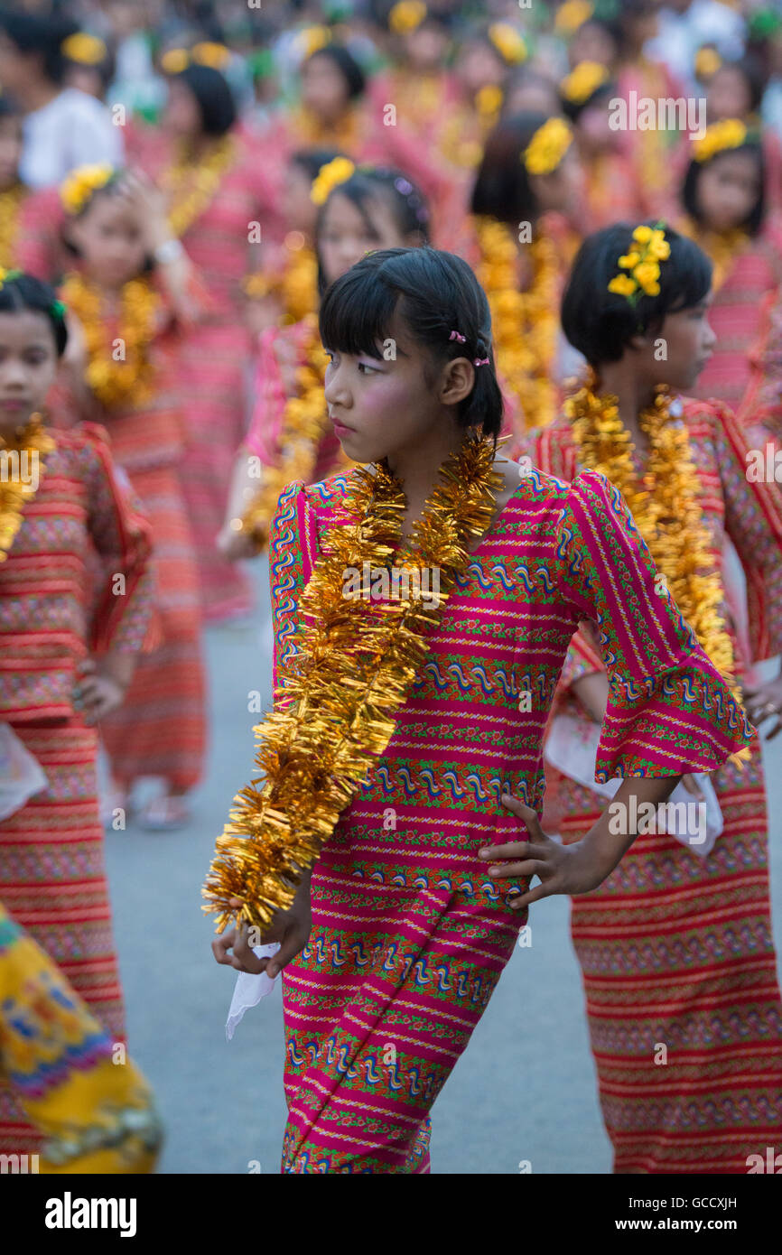 Traditional Dance Girls at the Thingyan Water Festival at the Myanmar ...