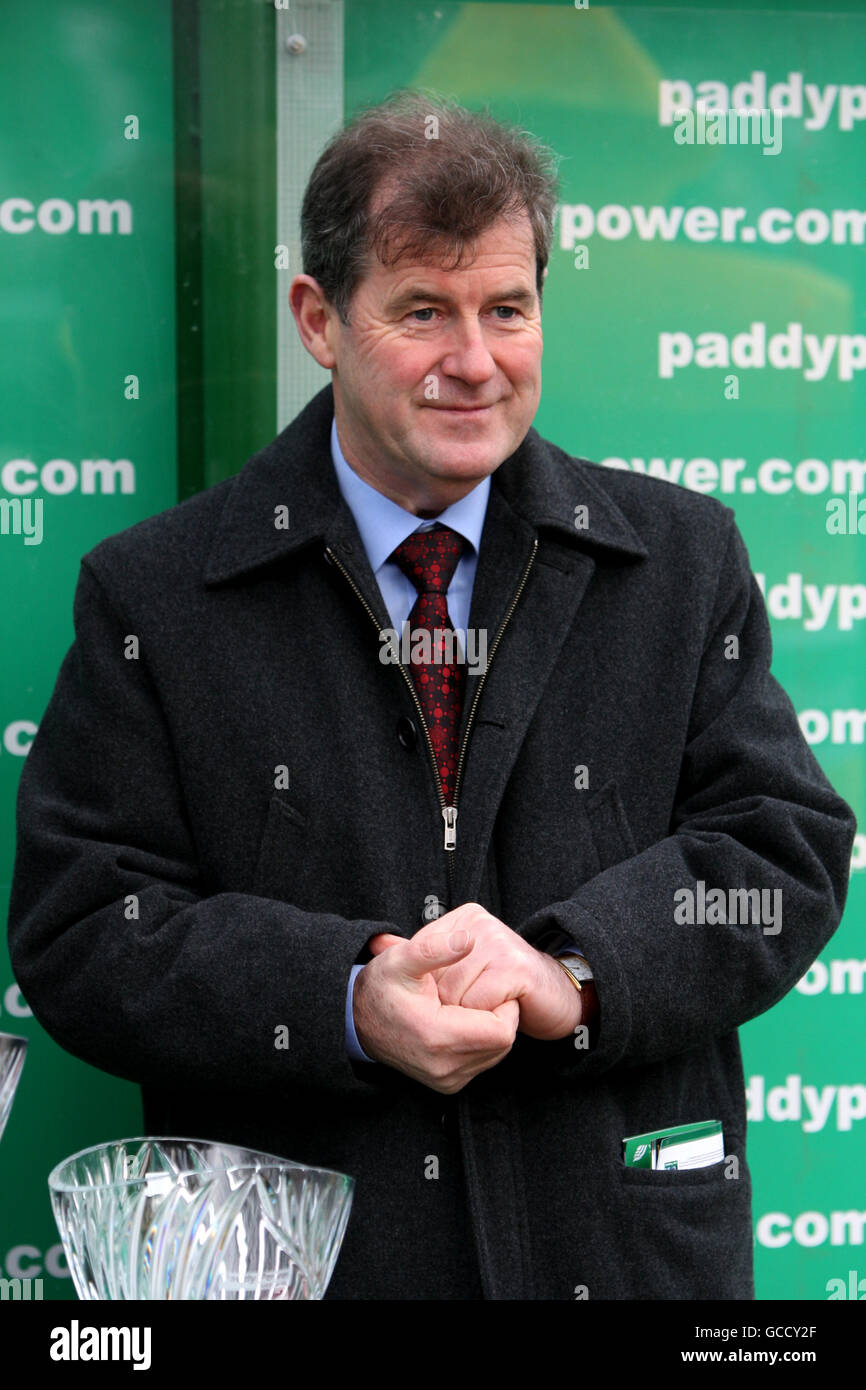 John mcmanus hi-res stock photography and images - Alamy