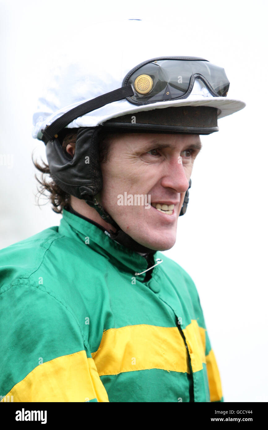 Horse Racing - Paddy Power Imperial Cup Day - Sandown Racecourse Stock ...