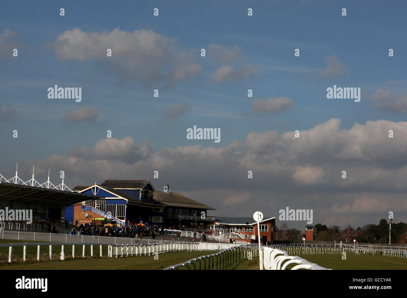 Horse Racing - Leicester Racecourse Stock Photo - Alamy