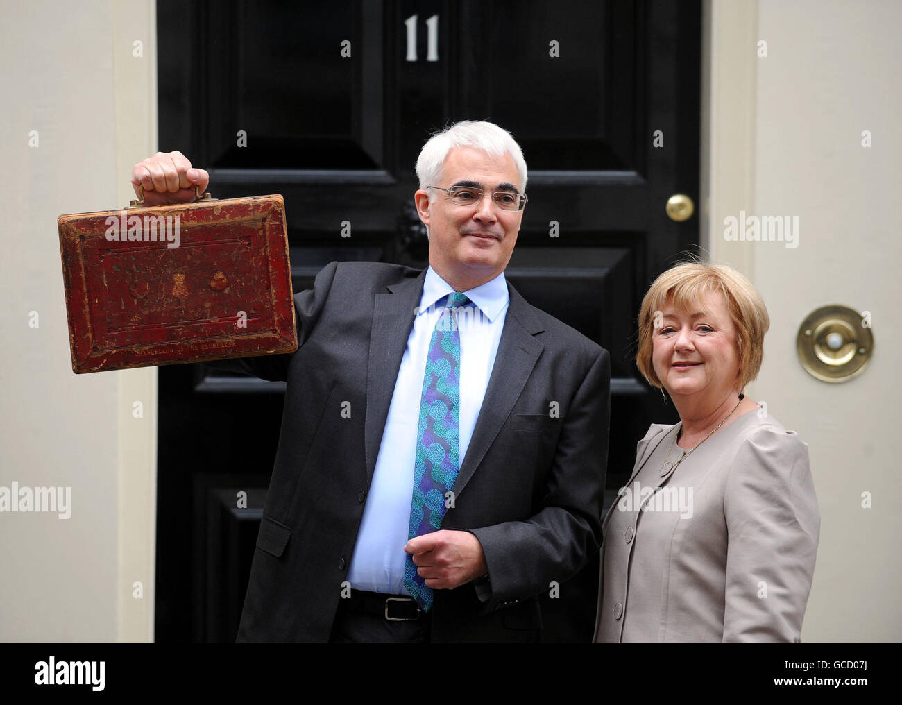 Ministerial red box hi-res stock photography and images - Alamy